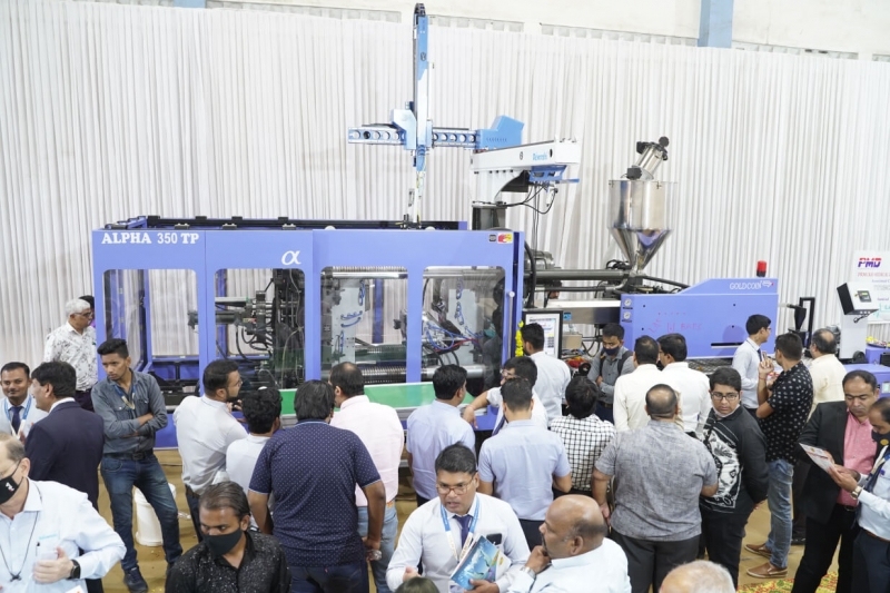 Launch of Alpha Series, α series two platen Injection Moulding Machine ...